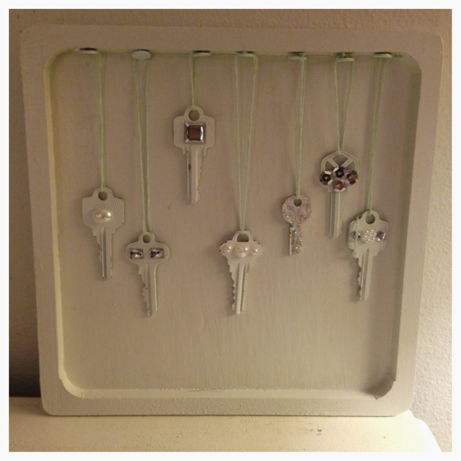 SOBBING ON FIFTH: DIY Artwork With Old Keys
