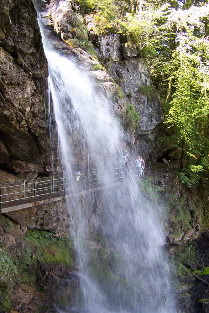 1001 Arabian Nights: The most amazing waterfall of them all ...
