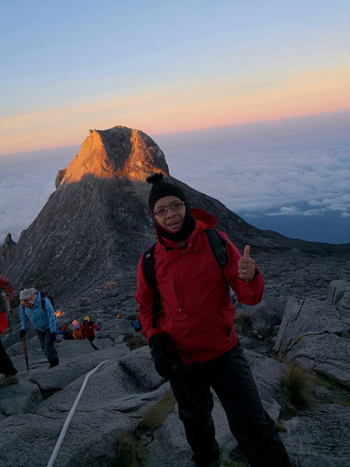 Pengalaman Lengkap Mendaki Gunung Kinabalu Mac 2018 | Maria Firdaus