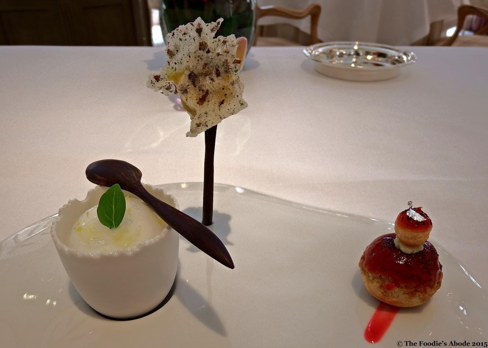 The Foodie's Abode: Lunch (tasting menu) at Epicure, Paris