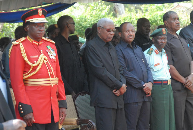 the eastafrica: MWILI WA LUTENI JENERALI MAYUNGA WAAGWA LUGALO DAR LEO!