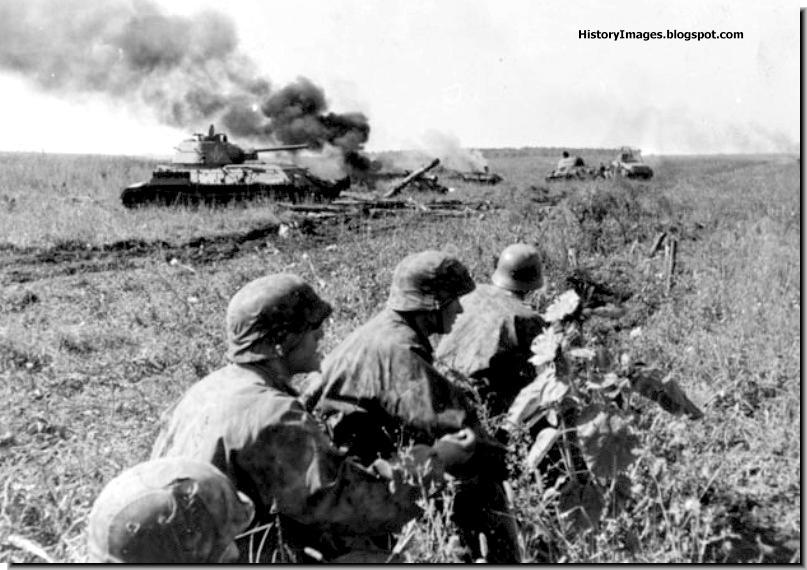 HISTORY IN IMAGES: Pictures Of War, History , WW2: Waffen SS In Action ...