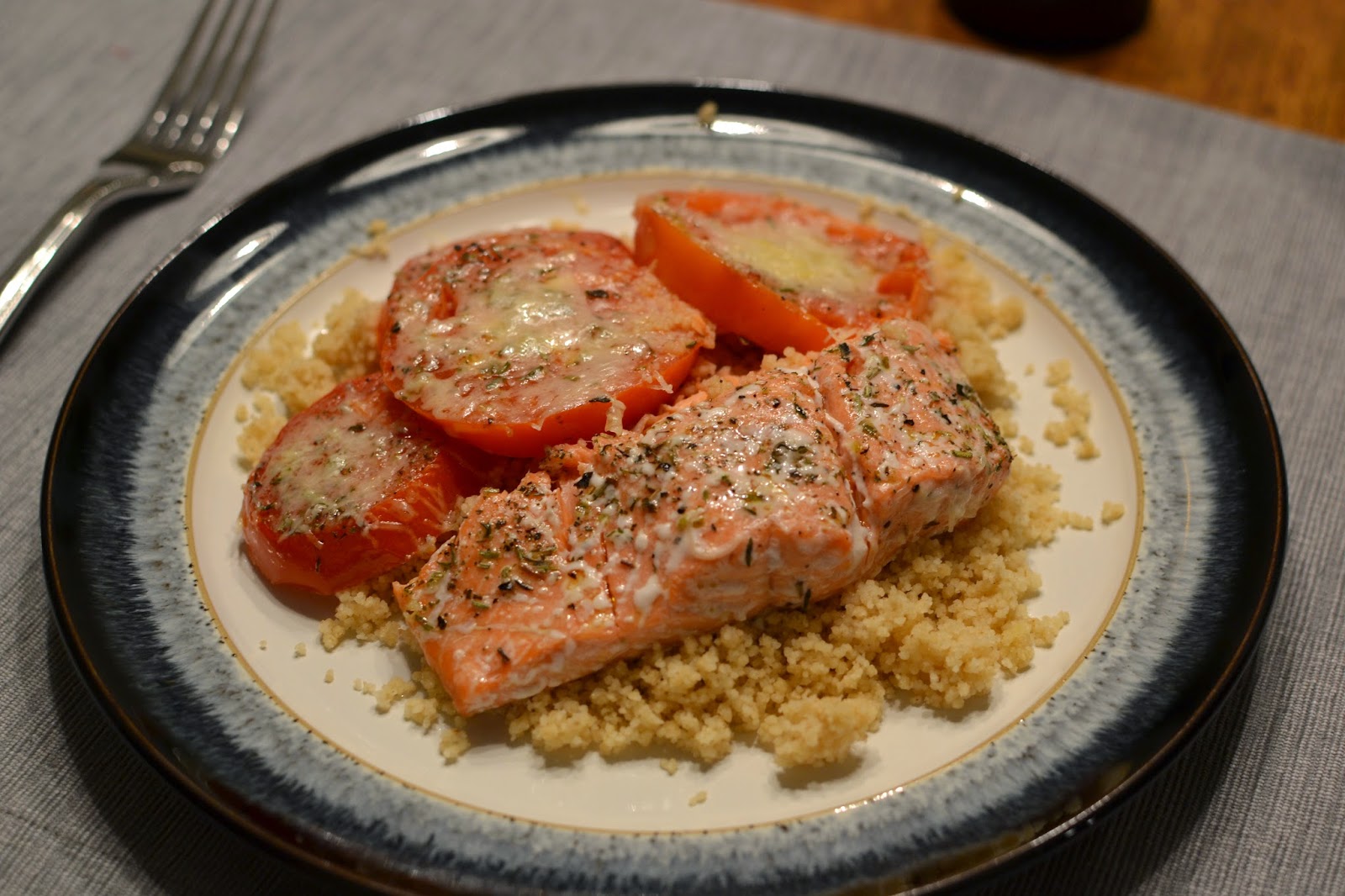 the eibls: Easy Salmon with roasted tomatoes