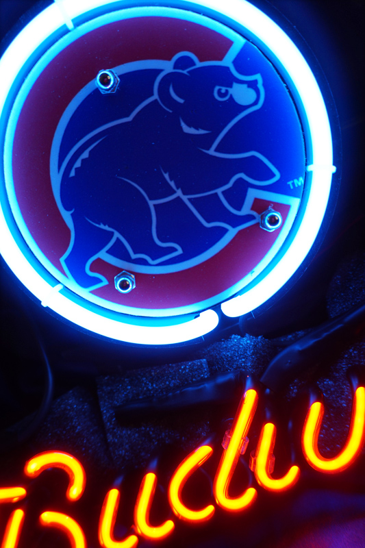 Wiki Neon Sign Blog: MLB CHICAGO CUBS Baseball BUDWEISER BEER BAR NEON ...
