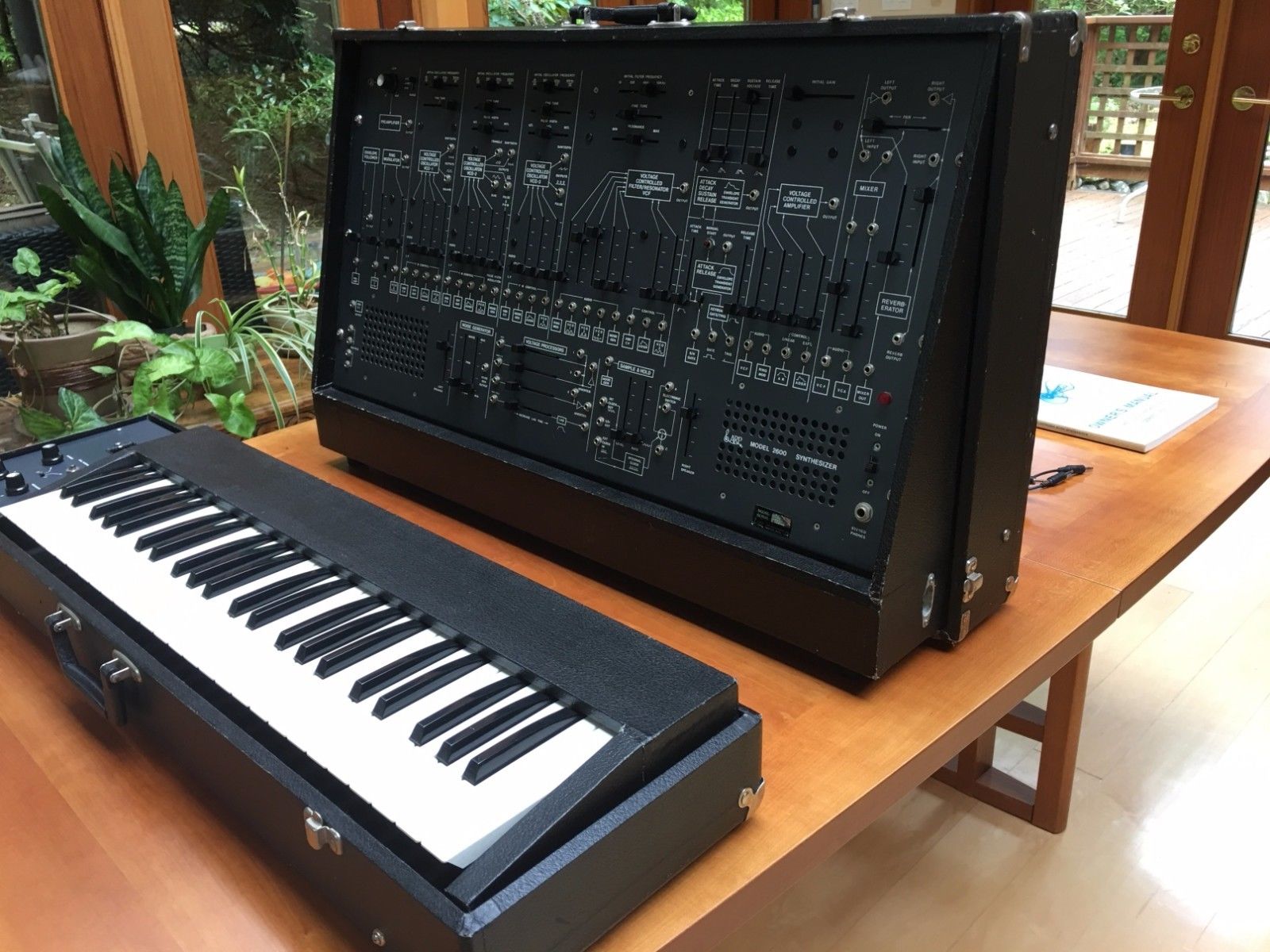 MATRIXSYNTH: Vintage 1973 Vintage ARP 2600 SN 36832 w/ Matching Keyboard