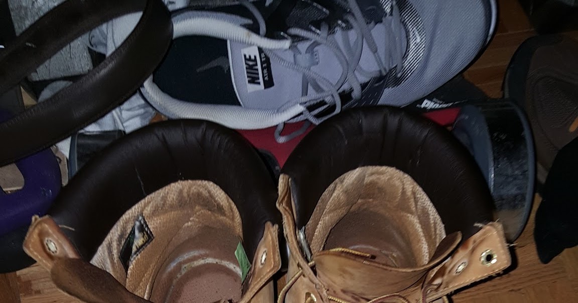 LESTER GIBBONS: E-Boots - Deliciously Dirty Timberland Boots