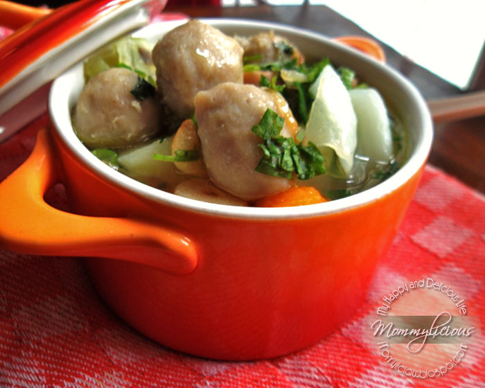 Sop Bakso Sosis Dan Ayam Momylicious