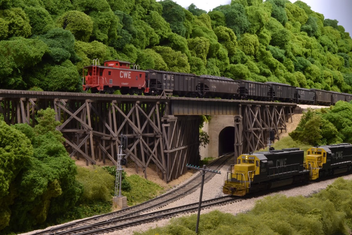 Chesapeake, Wheeling and Erie Railroad: Tipples, Truck Dumps and Prep ...