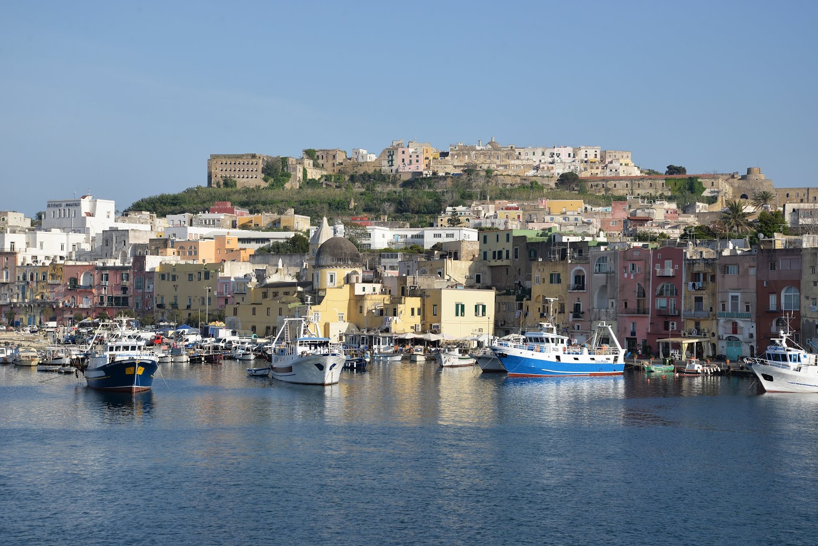 Endless Traveling Map: The Pastel Colors of Procida, Italy