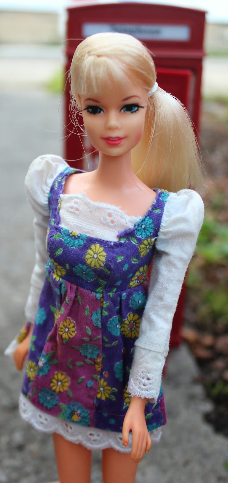 PLANET OF THE DOLLS: Doll-A-Day 197: Stacey Week: Talking Stacey