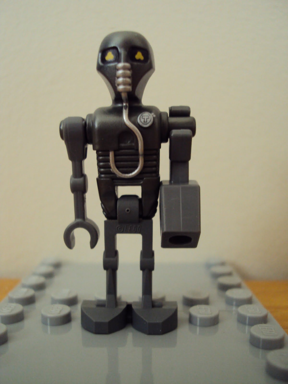 LEGOMINIFREAK: My own collection: LEGO Medical Droid