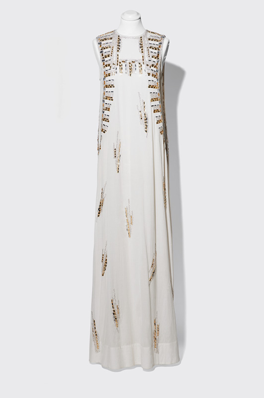 Our Fashion Library: Be conscious. Be exclusive.