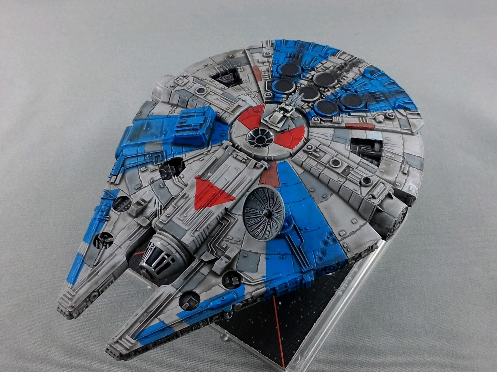 The Miniature Apocalypse: X-wing - Millennium falcon redesign part 2