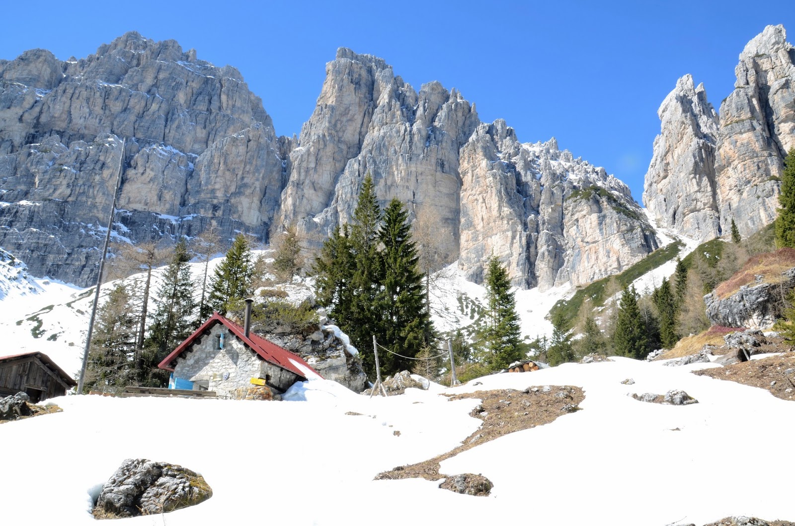 Montagna a tutta birra: Bivacco Casera Campestrin, 1649 m - Gruppo del ...