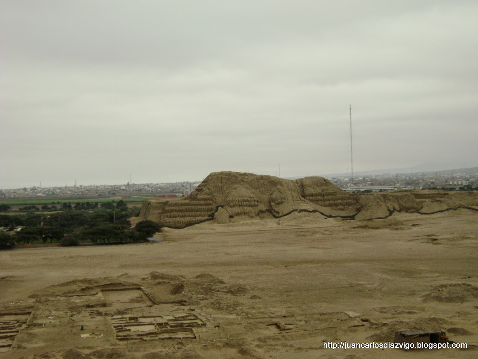 Juan Carlos Díaz Vigo's Blog: A visit to Huaca de la Luna