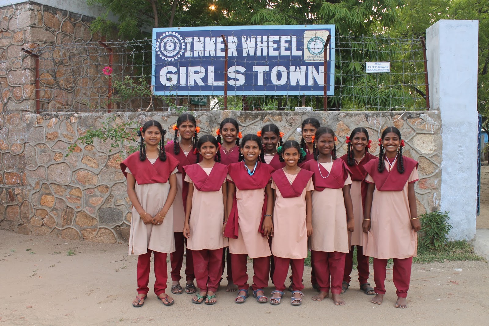 INNER WHEEL GIRLS TOWN