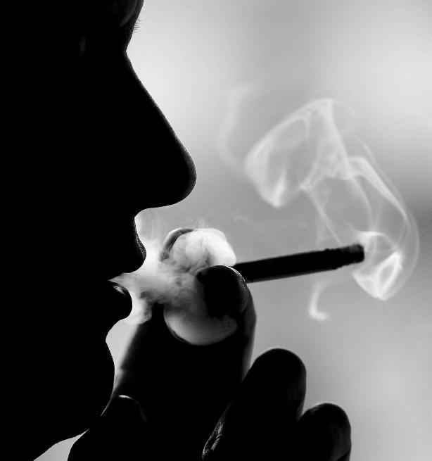 El Rincon del Fumador: Fumando Espero.