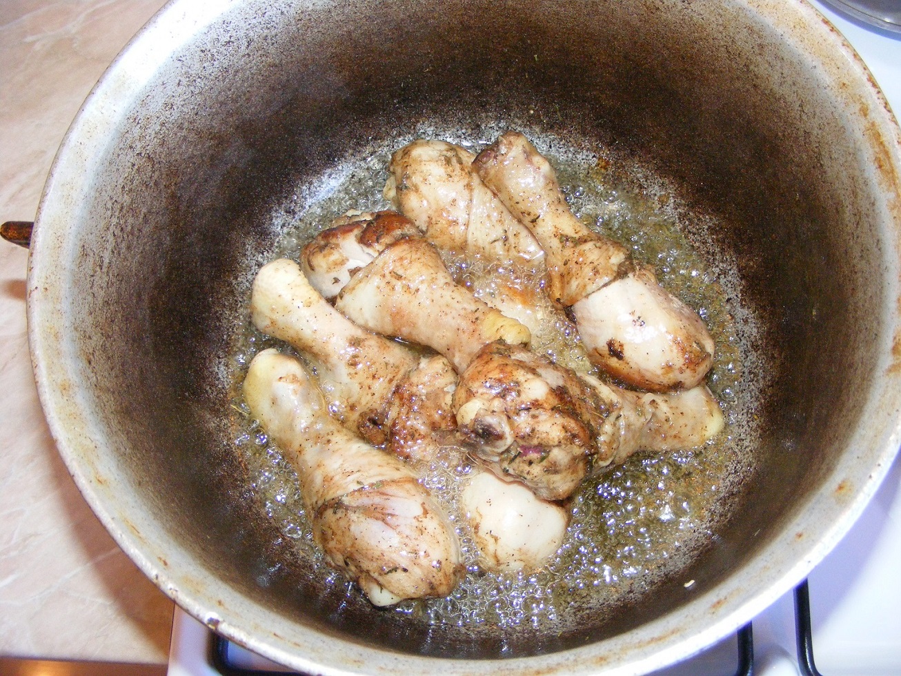 Ciocanele de pui la ceaun | Preparatedevis.ro