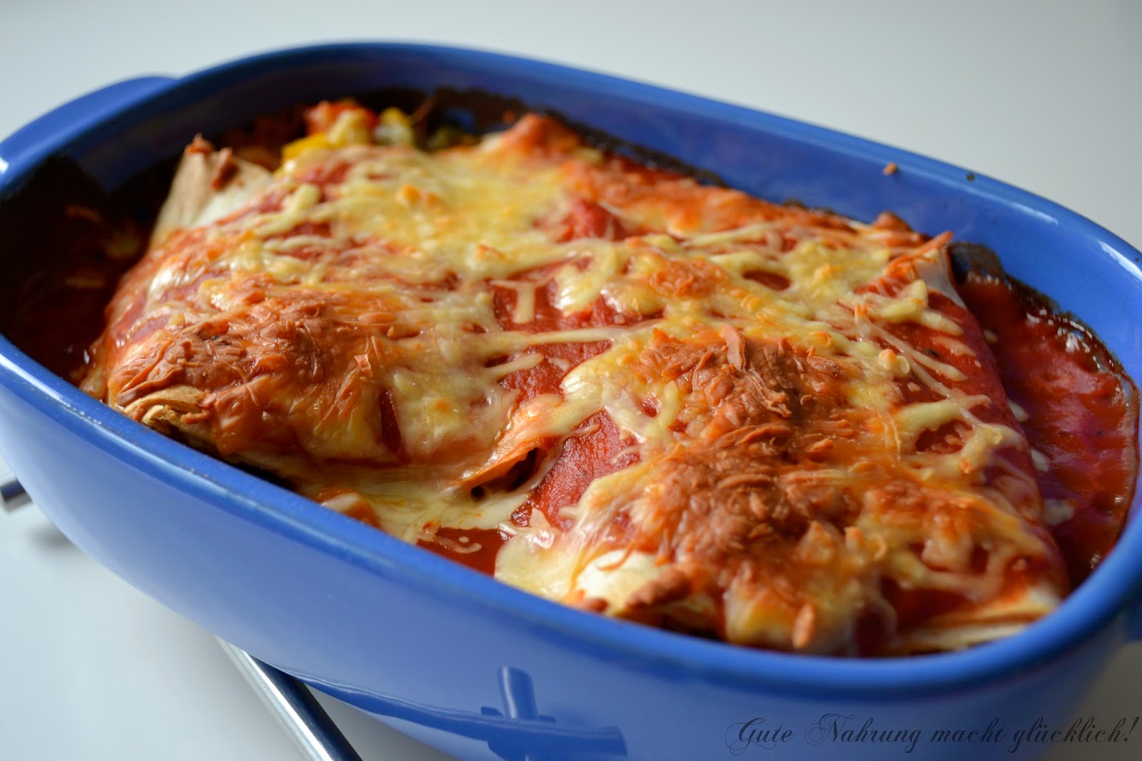 Gute Nahrung macht glücklich : Überbackene vegetarische Enchilada