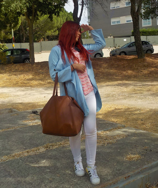 * Freak Muffin *: Outfit: Azul pastel