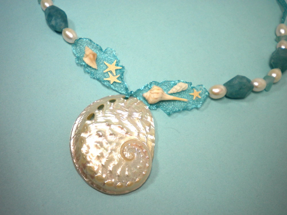 Del's Shells: Seashell Statement Necklaces