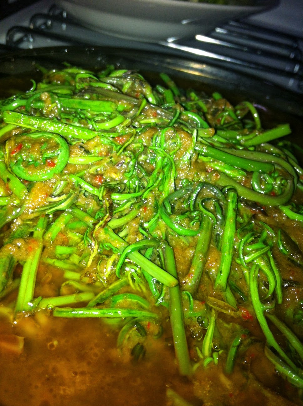 ThE sToRy WiLL NeVeRR End...: Sayur Midin Goreng Belacan