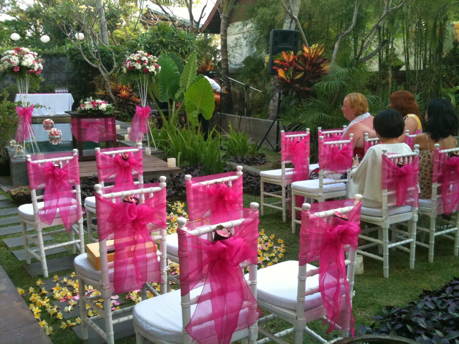 hello world, mind to have a beep or two?