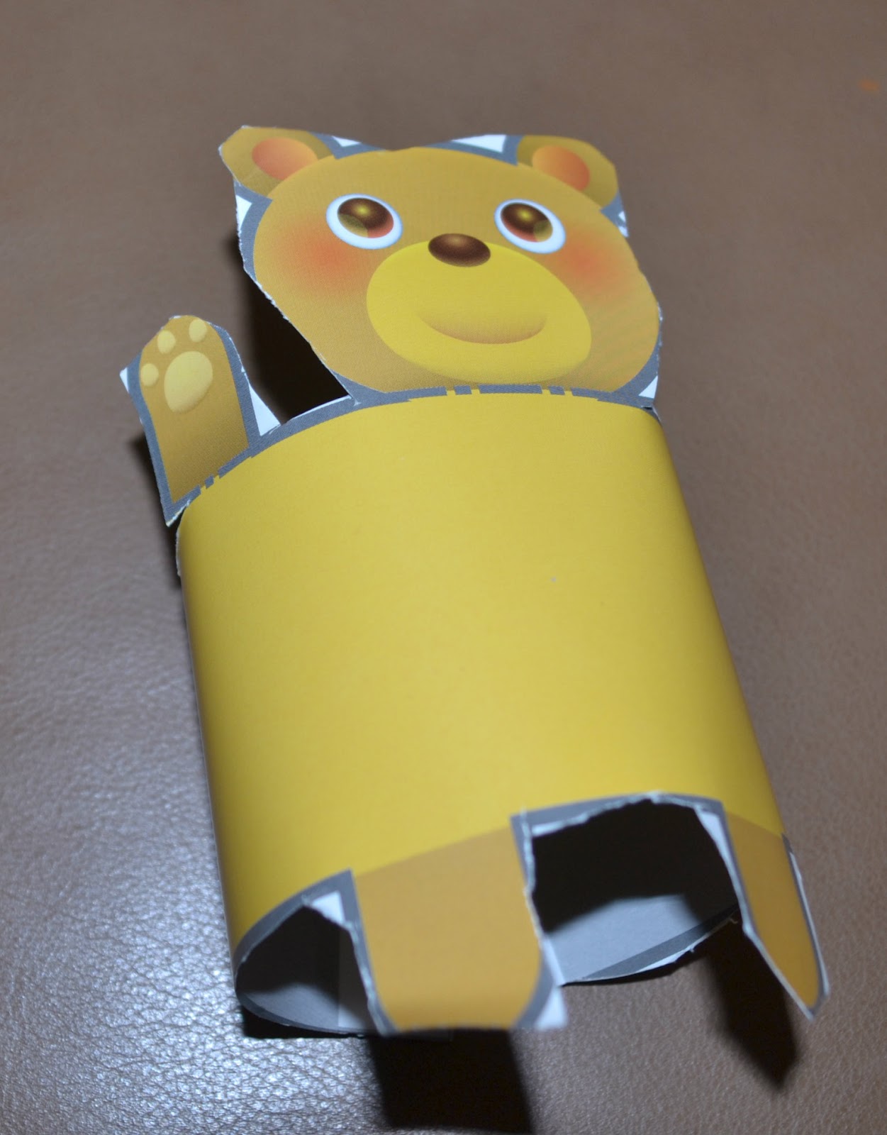 Monthly and Weekly Themes and Free Printables for Kids