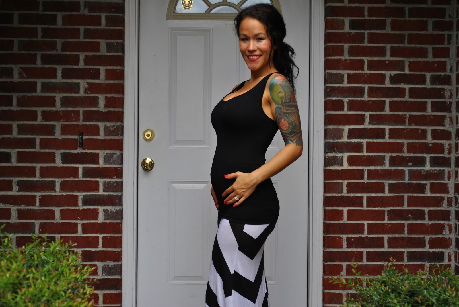 Diary of a Fit Mommy: Styling Your Baby Bump! 20 Ways to Dress Your Bump