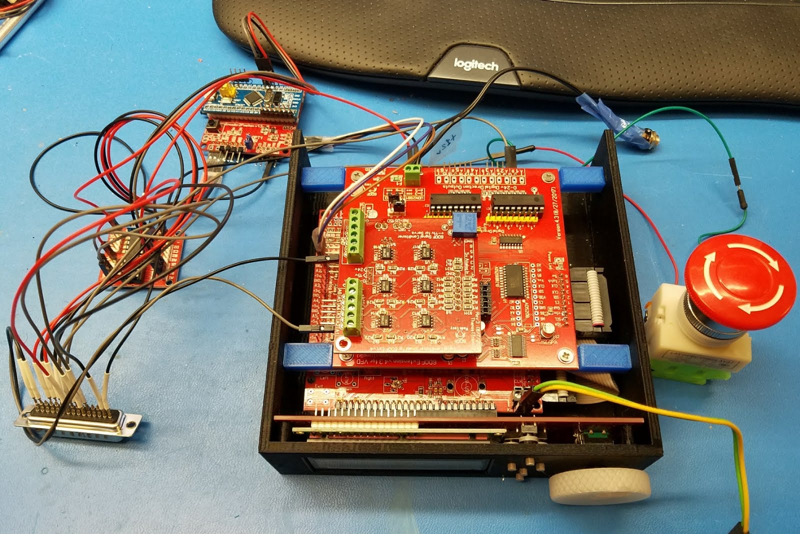 Thanos 6DOF Motion Simulator Electronics: Using linear AC Servomotor ...