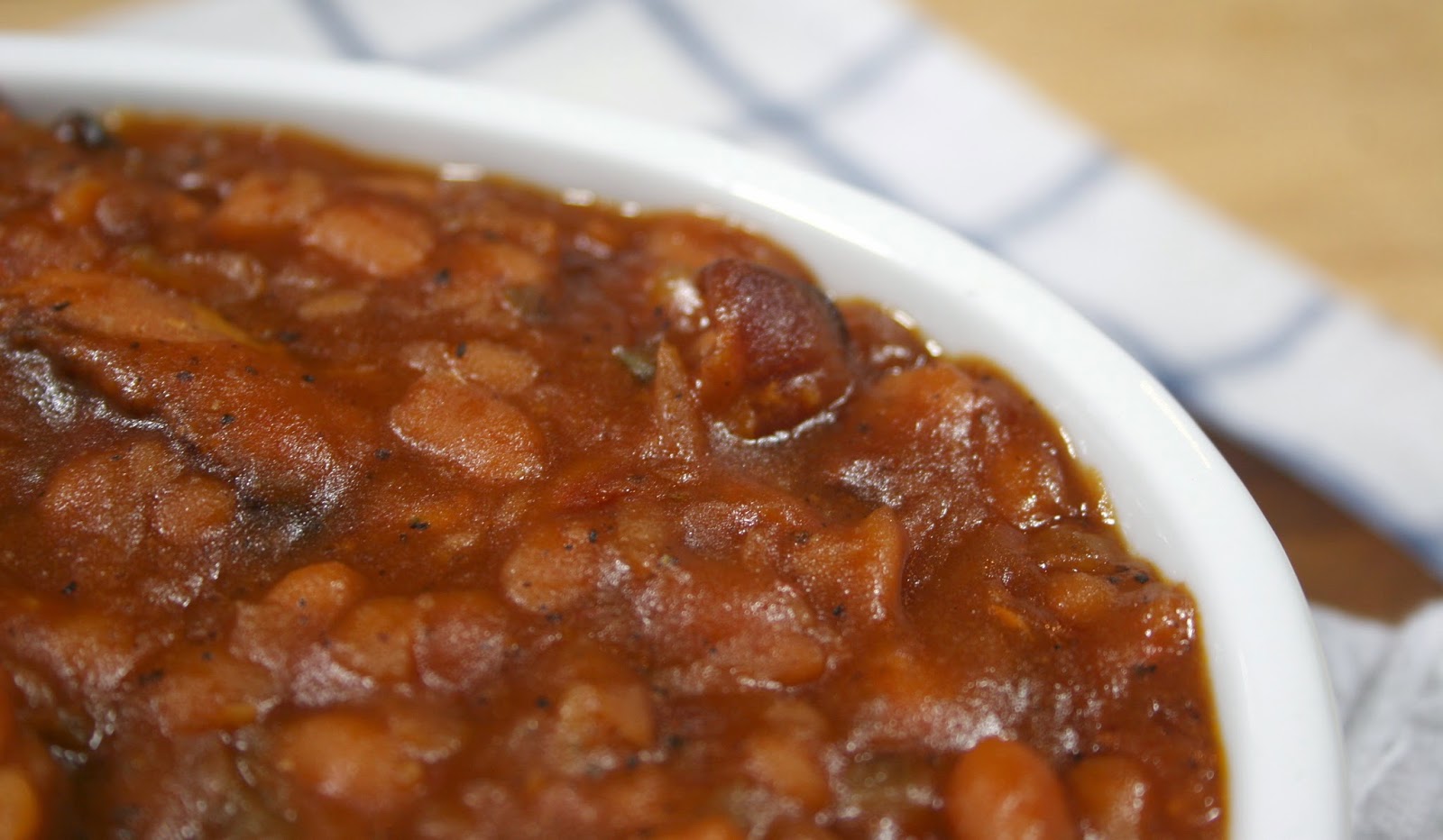 Just A Darling Life: The BEST Baked Beans (with bacon!)
