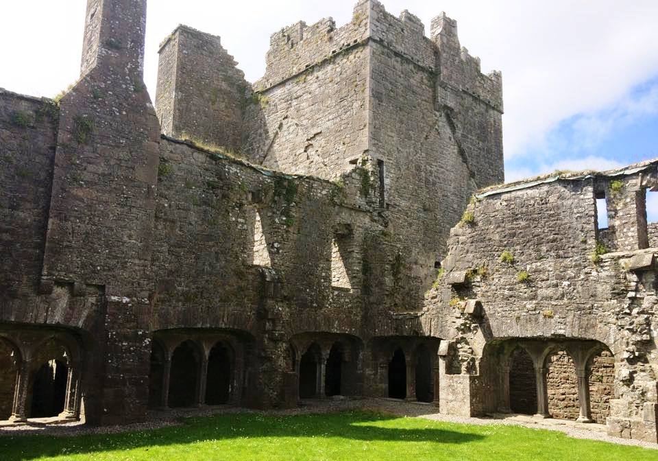 Patrick Comerford: Bective Abbey … once a powerful abbey on the banks ...