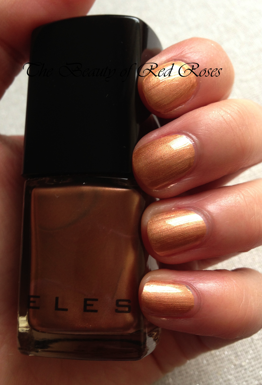 The Beauty of Red Roses: NEW ELES Masquerade Nail Enamel Collection