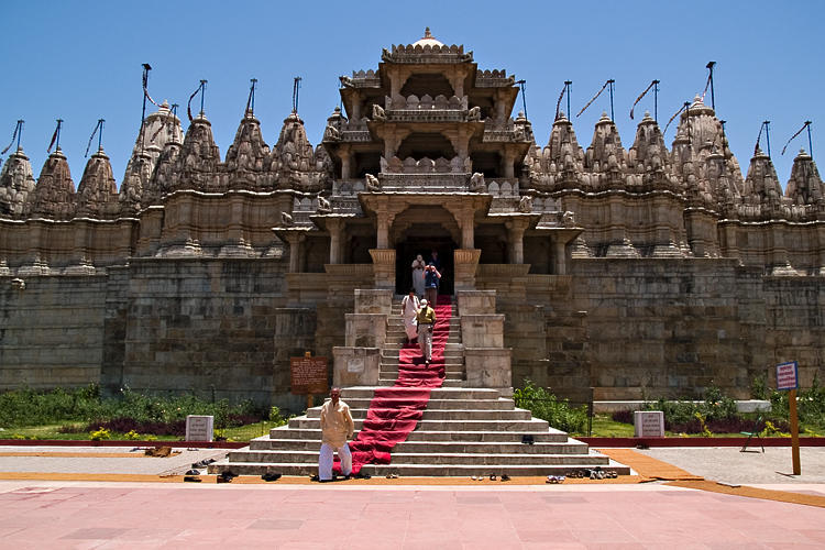 Indian Temples: Ranakpur Temple