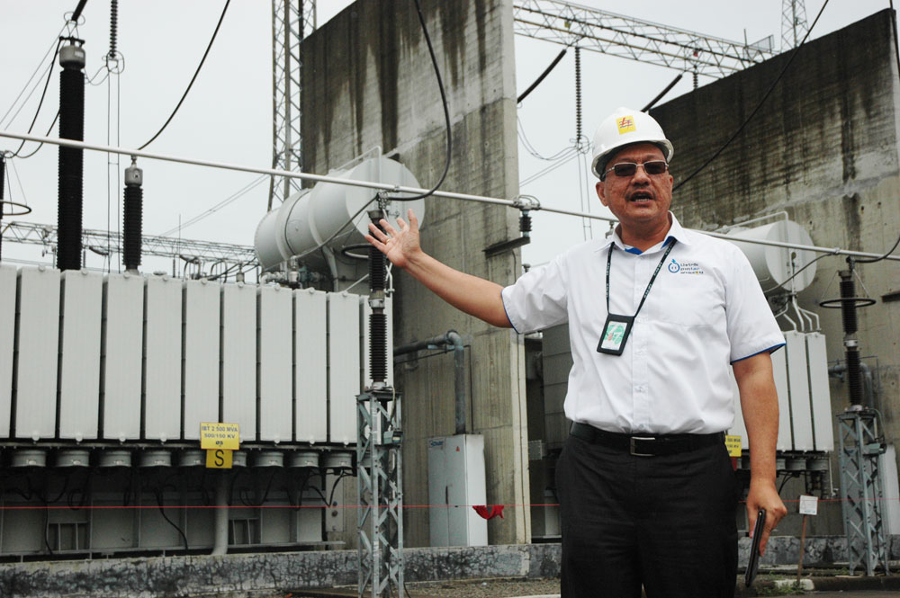 Trafo Interbus Transformer Siap Dongkrak Listrik DKI Jaya - Banten - OG ...