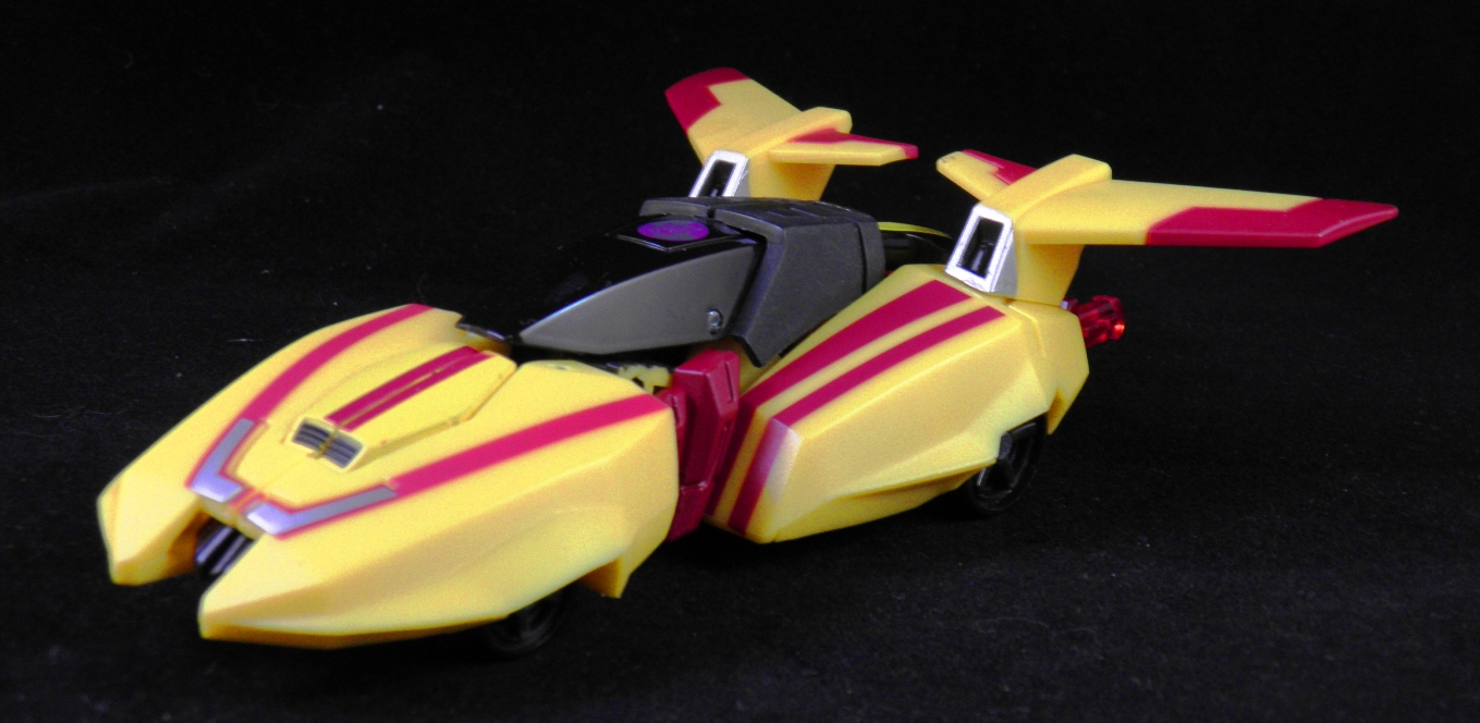 She's Fantastic: Transformers: Animated DRAG STRIP!