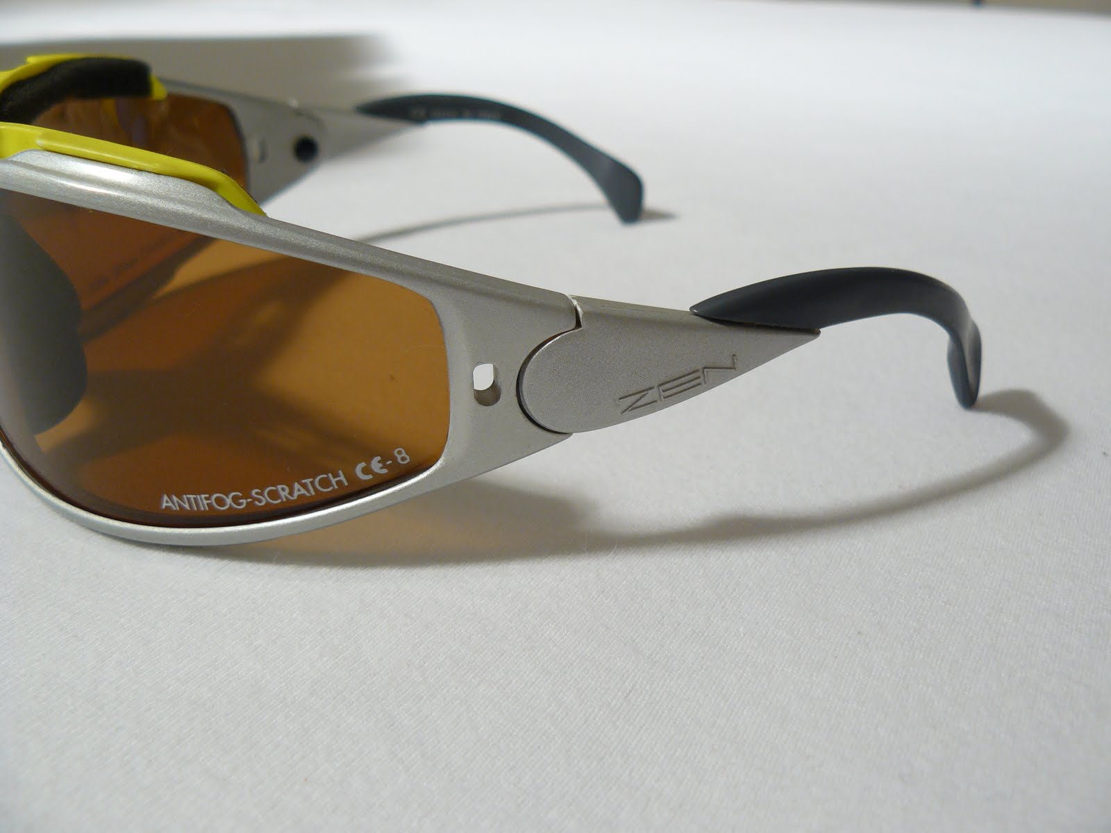 Me and my Oakley: BRIKO