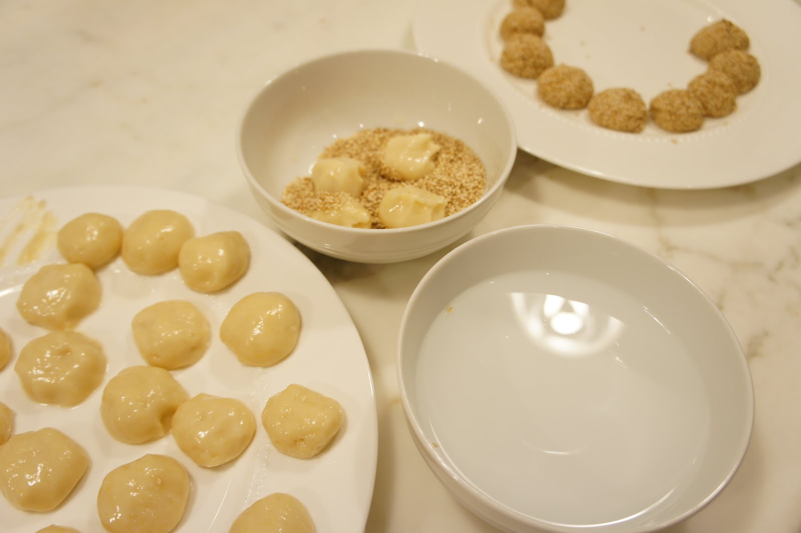 Chinese Sesame Cookie Balls