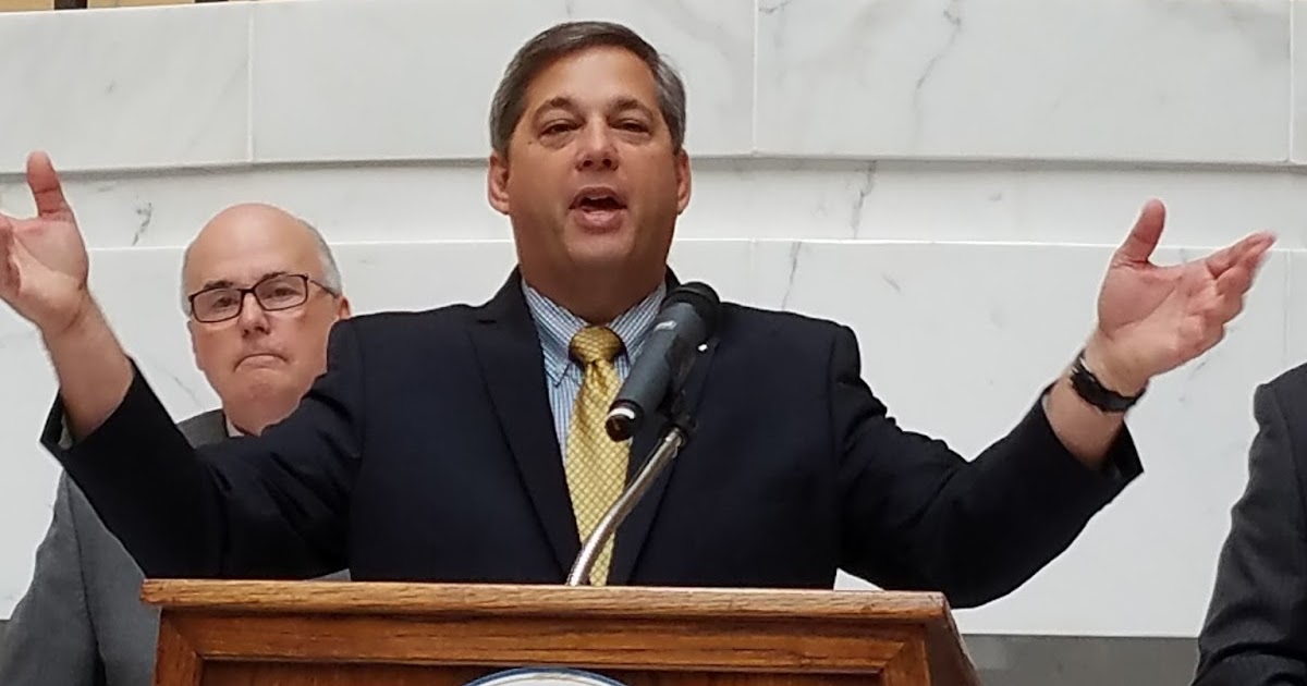 Tarr Talk: Department of Transitional Assistance Honors Senator Bruce Tarr