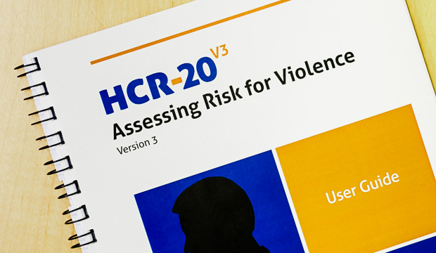 Resúmenes de Psicología Legal y Forense: HCR-20 Una valoración ...