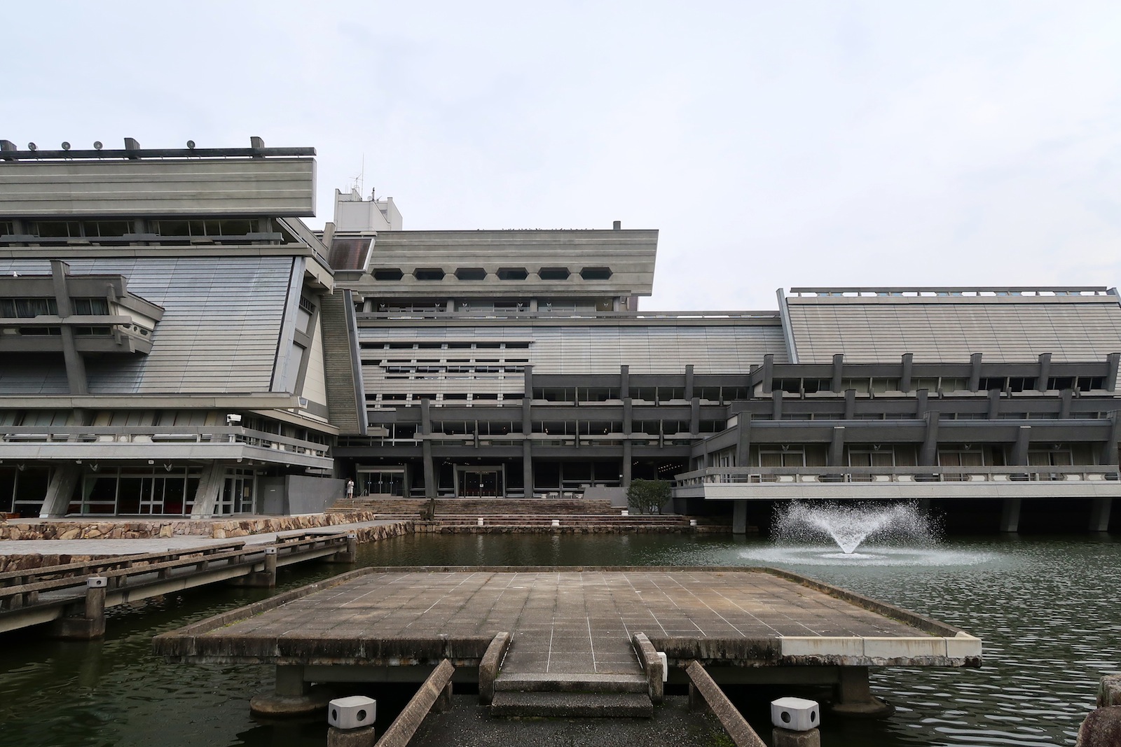 京都国際会館/Kyoto International Conference Center | 建築と旅 ｜ Architecture; Journey