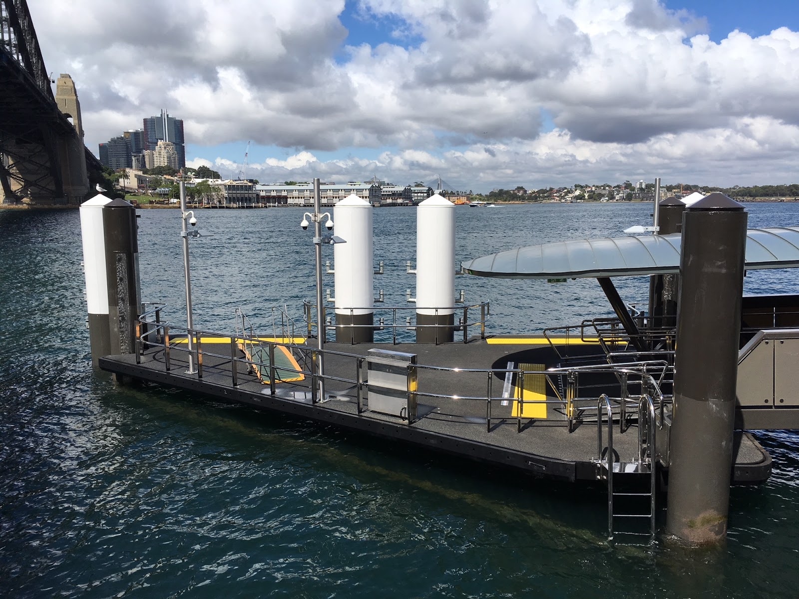 Sydney Ferry Blog: New wharf at Milsons Point