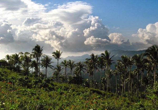 Langyaw: Marinduque (Mt. Malindig - Malbog Hot Spring - Poctoy Beach)