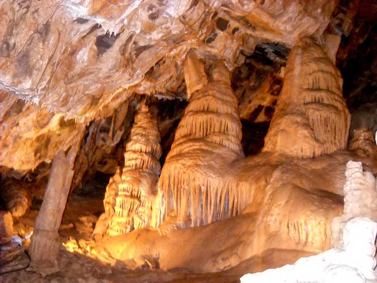 Rollingson Adventures *****: Cave Crawling