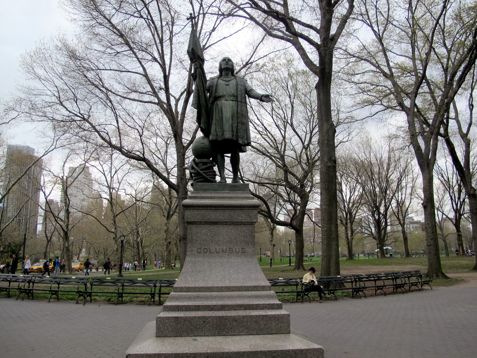 Big Apple Secrets: Columbus Column monument at the center of Columbus ...