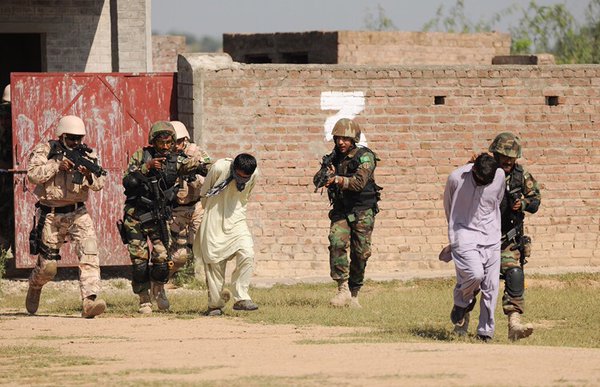 Asian Defence News: Saudi Special Security Forces during a joint anti ...