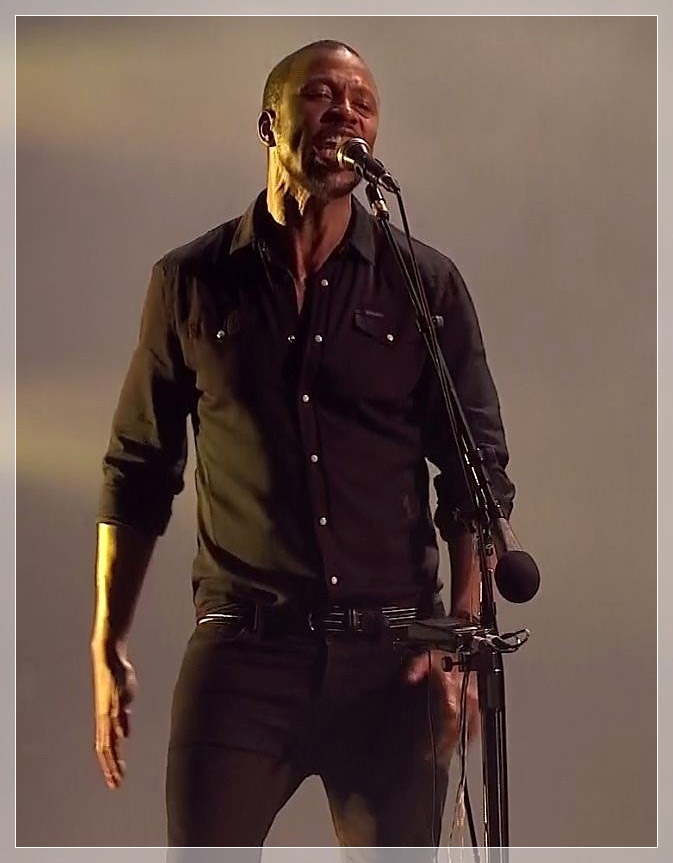 Pink Floyd Ilustrado: 2017 David Gilmour Live at Pompeii