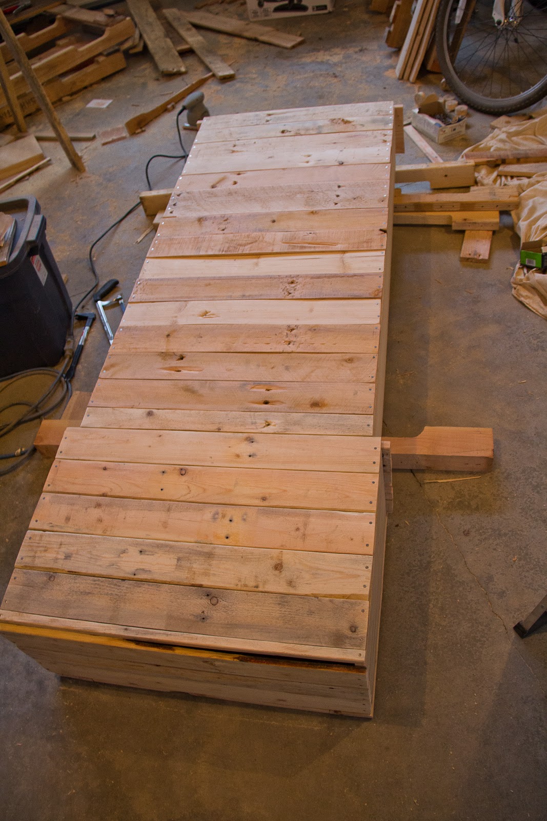 Pallet for Home: Pallet Gun Cabinet