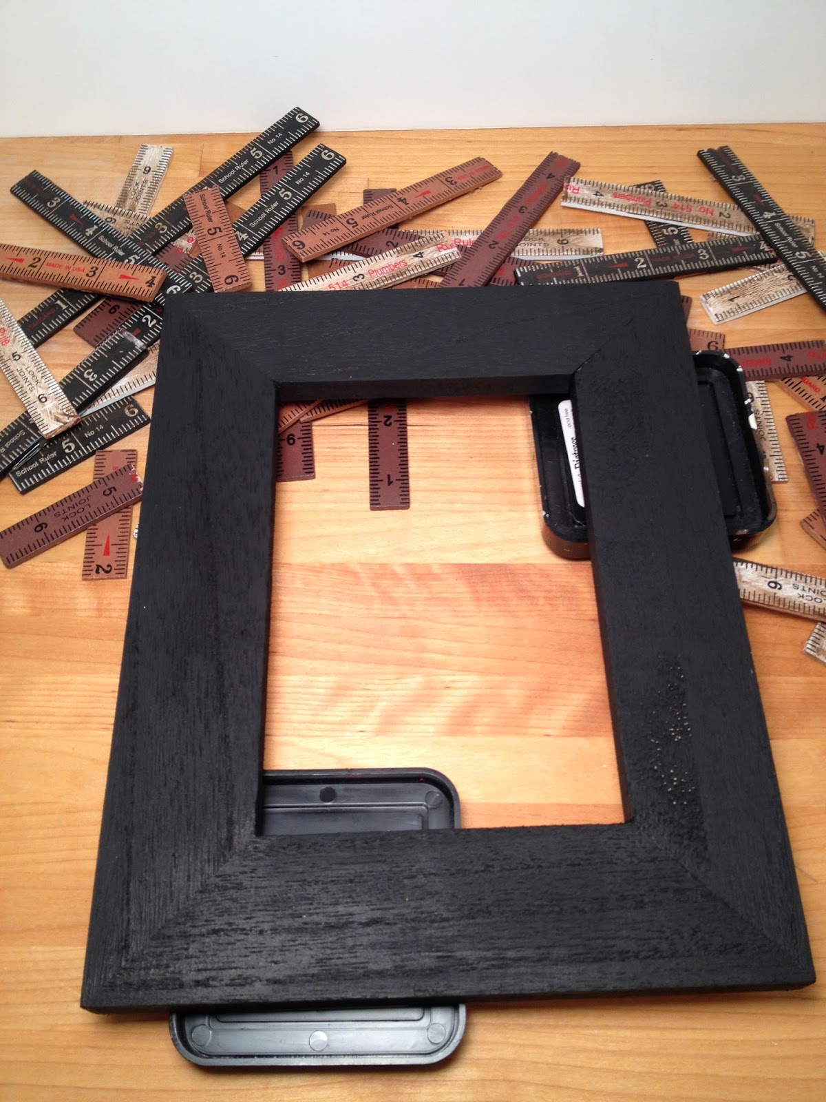 Beth Watson Design Studio: Vintage Ruler Frame Tutorial