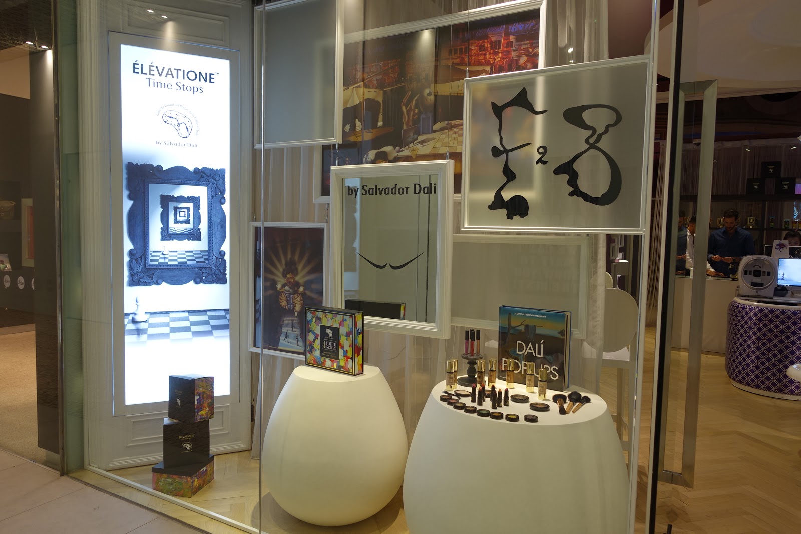 [Beauty Review] Visit to Elevatione Time Stops by Salvador Dali on 13 ...